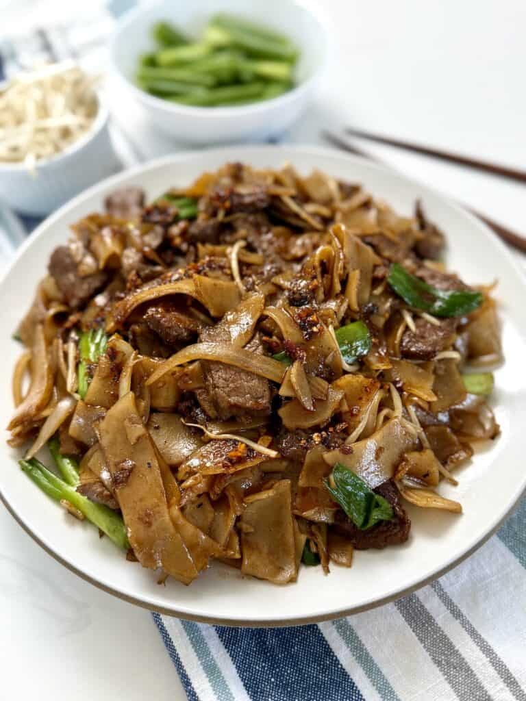 Beef Chow Fun (Beef Ho Fun) - A Family Recipe!