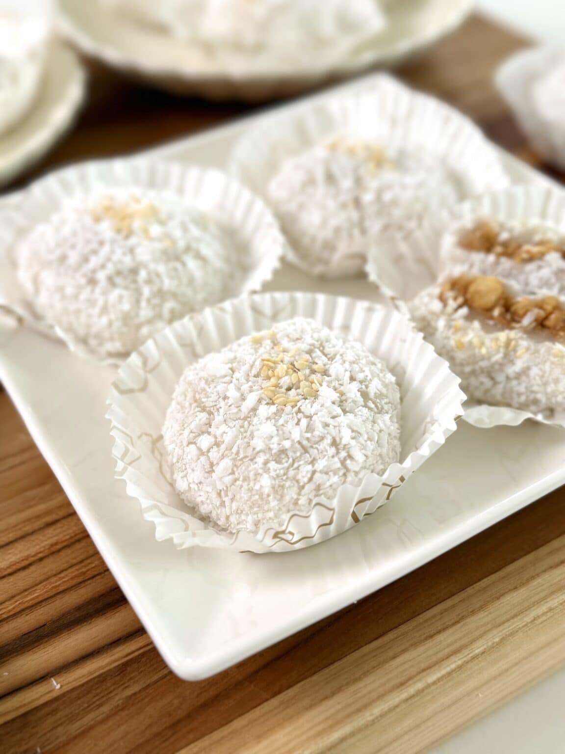 Coconut Peanut Mochi (Lo Mai Chi) - A Dim Sum Favorite! - Herman at Home