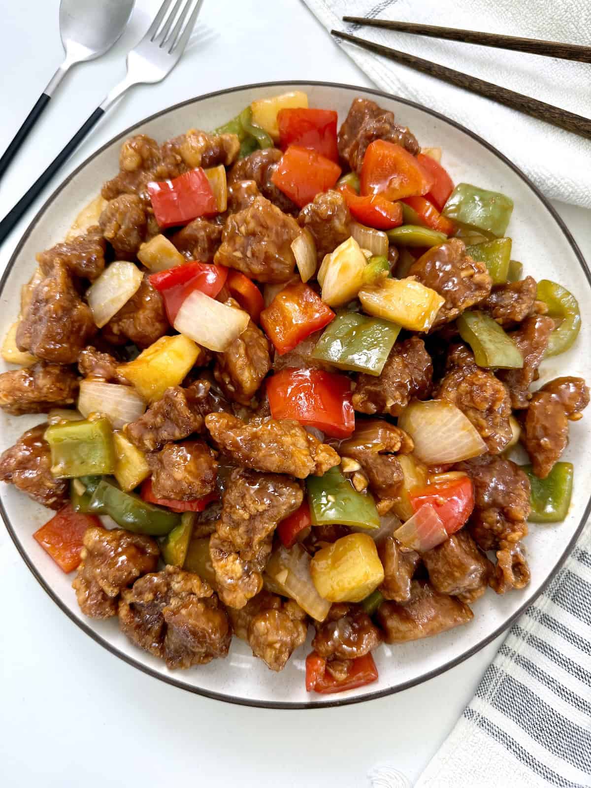 Chinese Sweet and Sour Pork - Easy Recipe! - Herman at Home