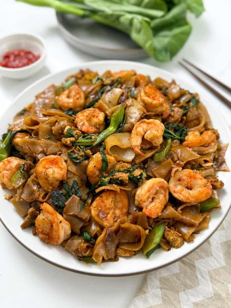 Pad See Ew (Thai Stir Fried Noodles) - Herman at Home